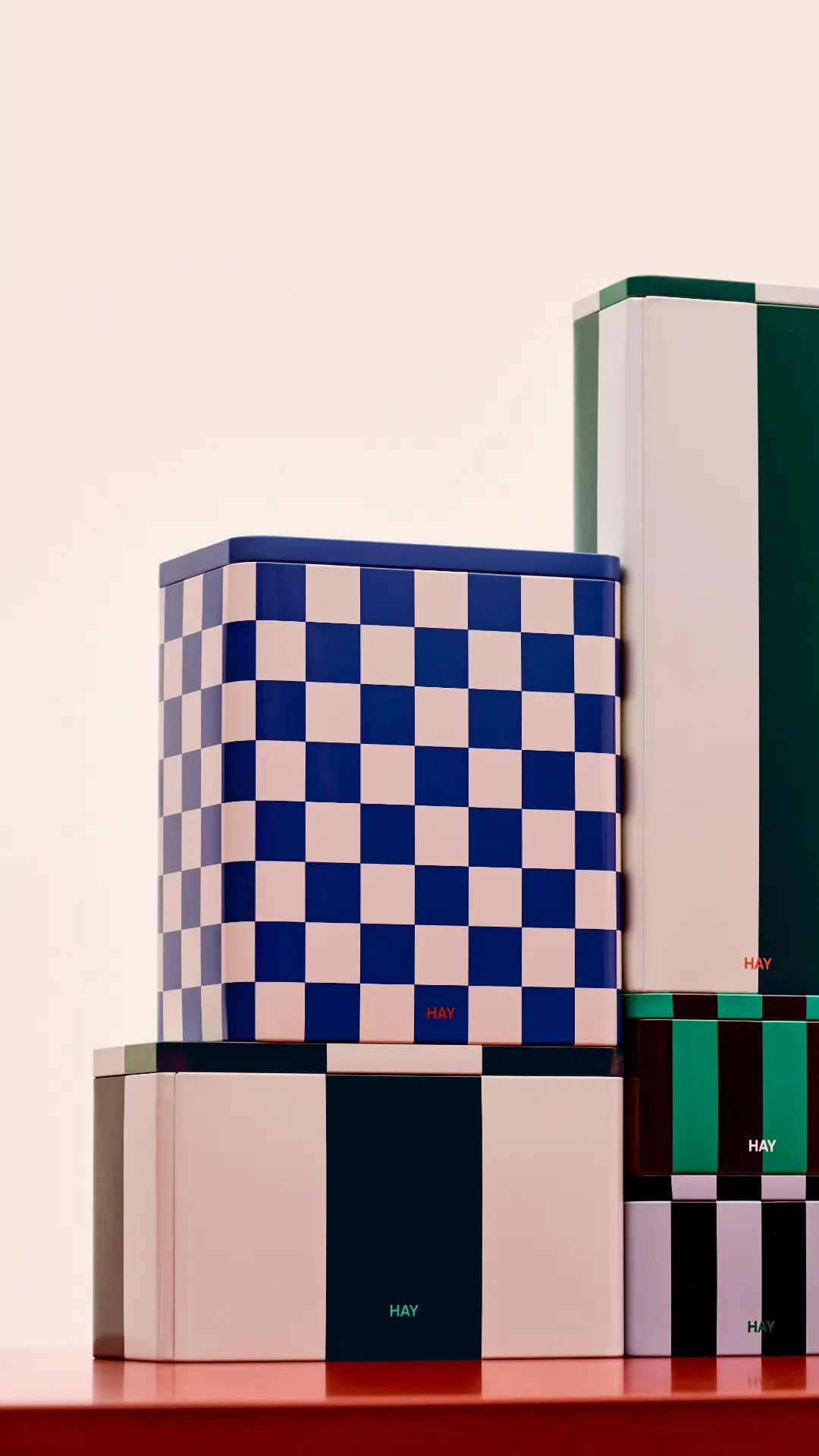 NAP I Selekcja unikatowych mebli, lamp, tkanin i dodatków.